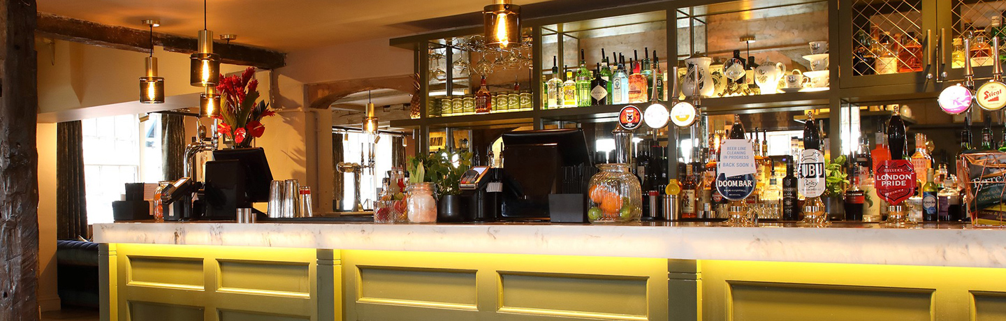 About The Royal Saracens Head in Beaconsfield